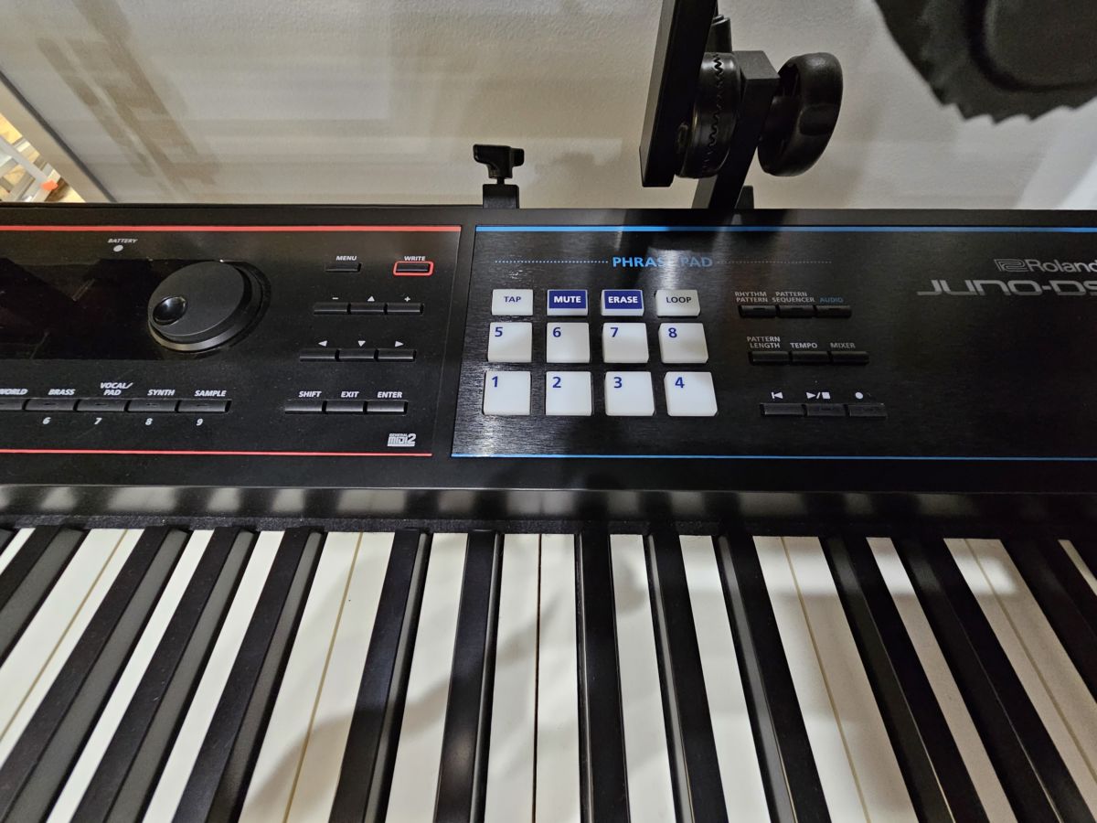 Roland Juno DS 88 Electric Keyboard | Quattlebaum Music